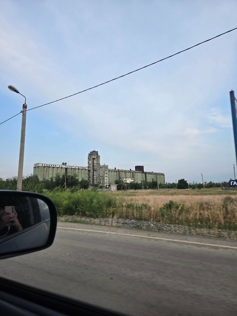 Silo Kotelnikovsky Elevator, Kotelnikovo, foto
