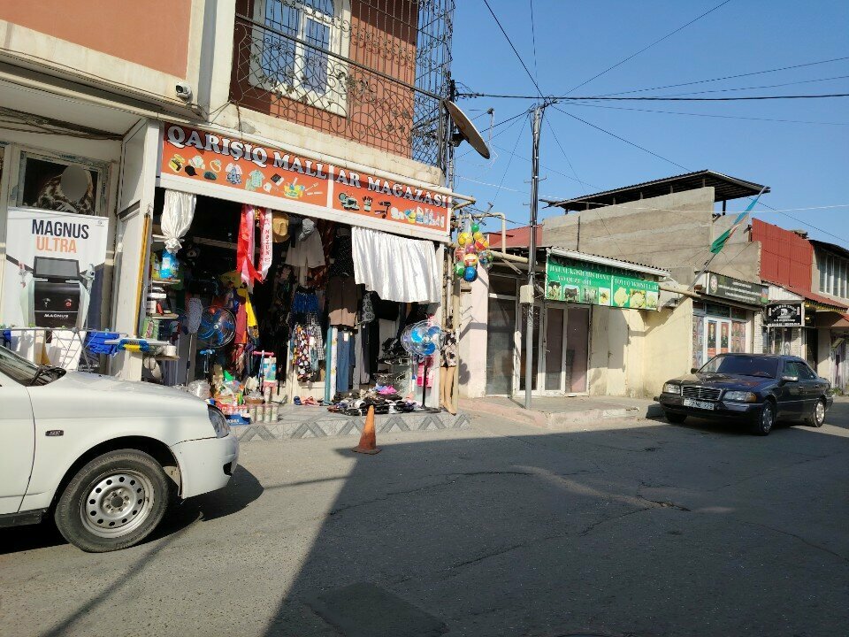 Mini-market Qarışıq Mallar Mağazası, Bakü, foto