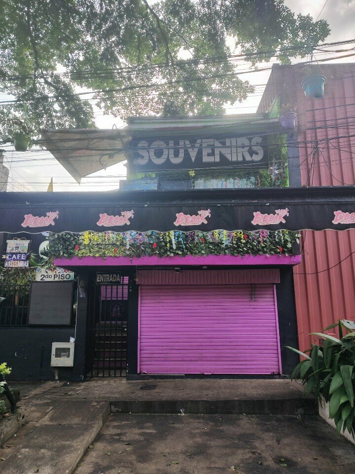 Hediyelik eşya mağazaları Souvenirs, Medellin, foto