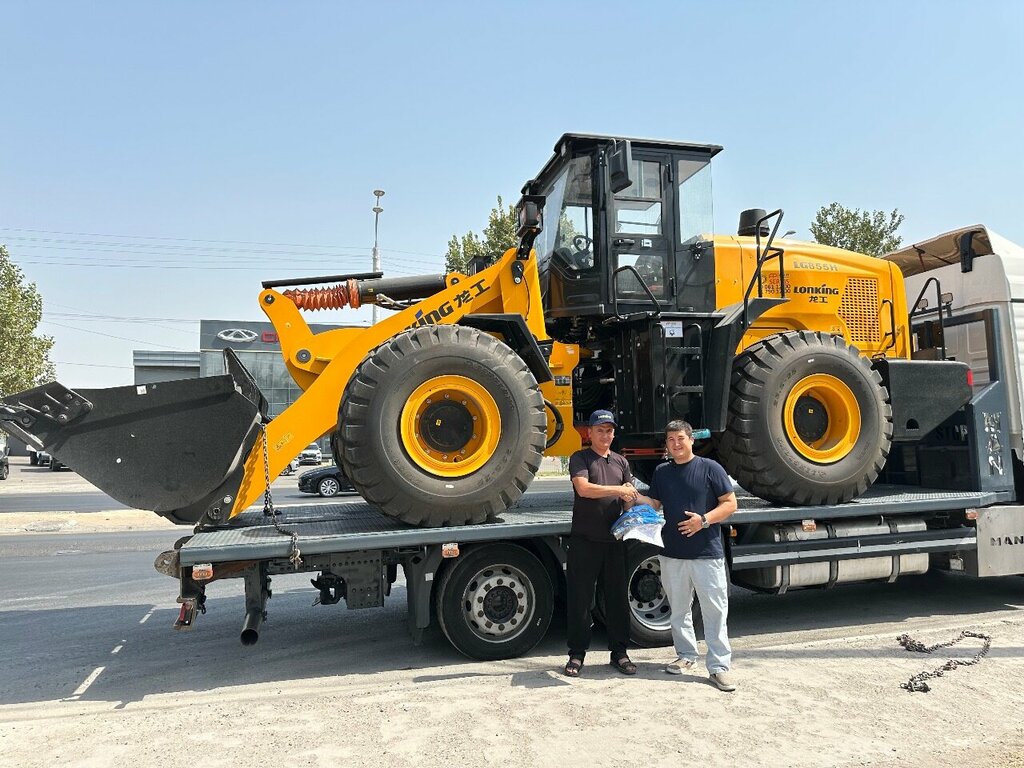 Jant ve lastikçiler Auto777Center, Taşkent, foto