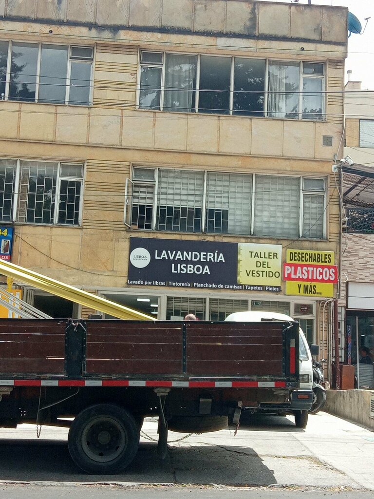 Çamaşırhaneler Lavandería Lisboa, Bogota, foto