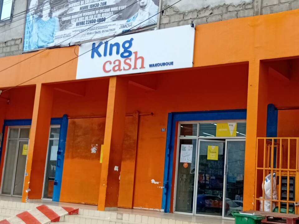 Süpermarket King Cash, Abican, foto