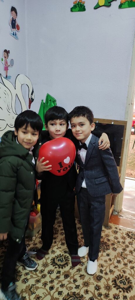 Anaokulları Chamandagi G'unchalar, Taşkent, foto