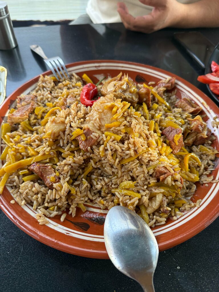 Kafe Eski Chaqar Osh, Semerkant eyaleti, foto