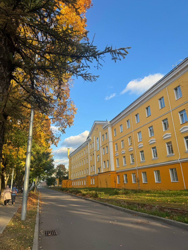 Yüzme havuzları Бассейн Малаховка при МГАФК - Московской Государственной Академии Физической Культуры, Moskova ve Moskovskaya oblastı, foto