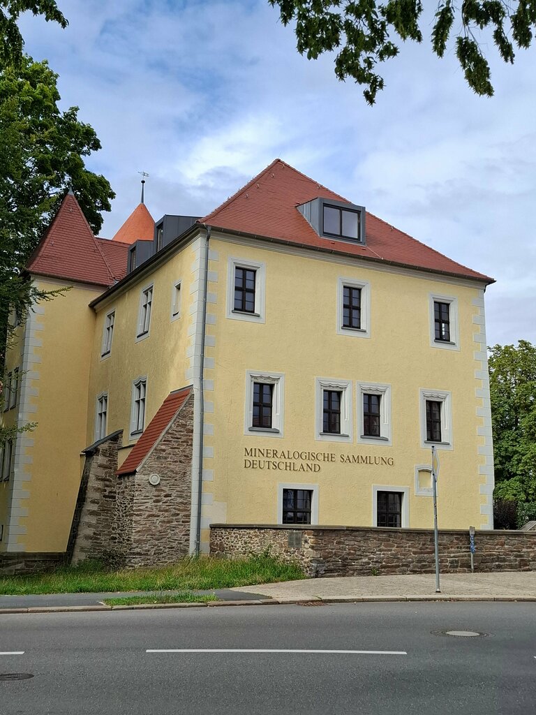 Üniversiteler Krüger-Haus, Freiberg, foto