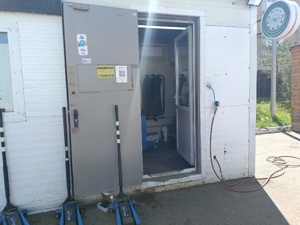 Oto lastik tamiri Pit Stop, Astana, foto