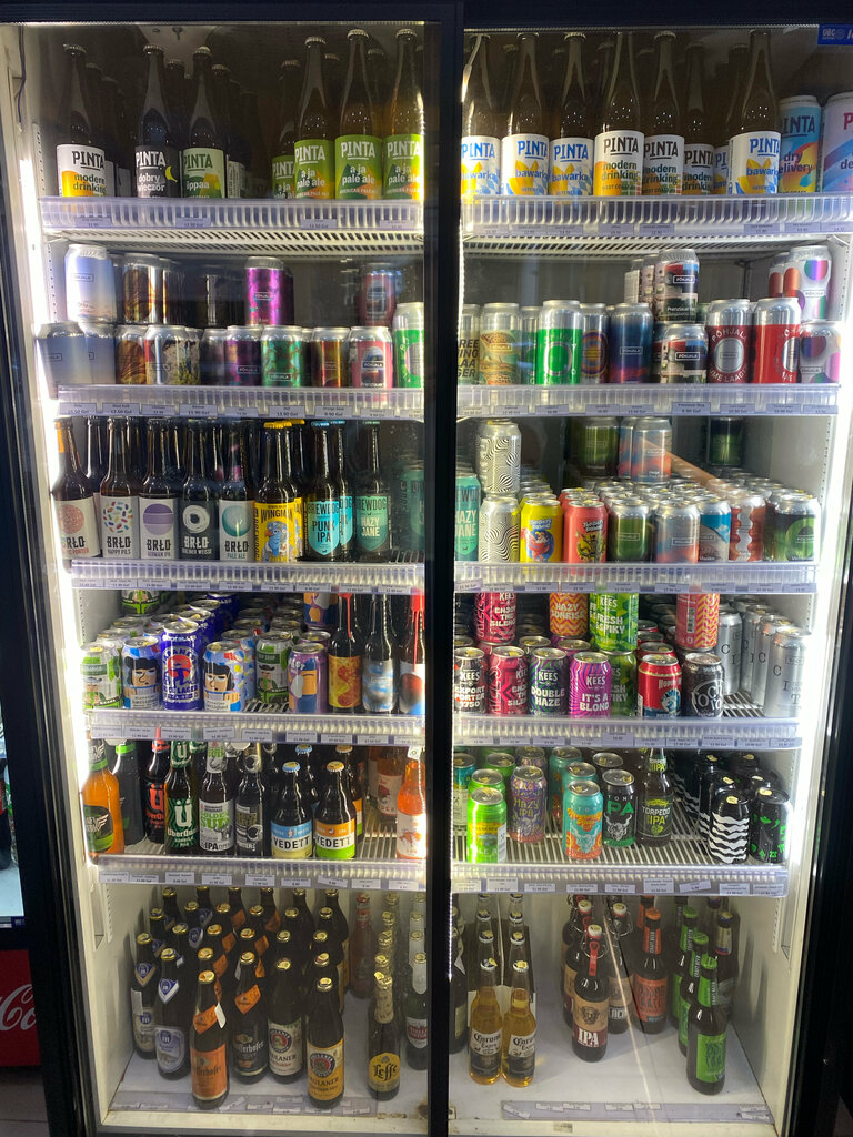 Bira dükkanı Beer&Craft, Tiflis, foto