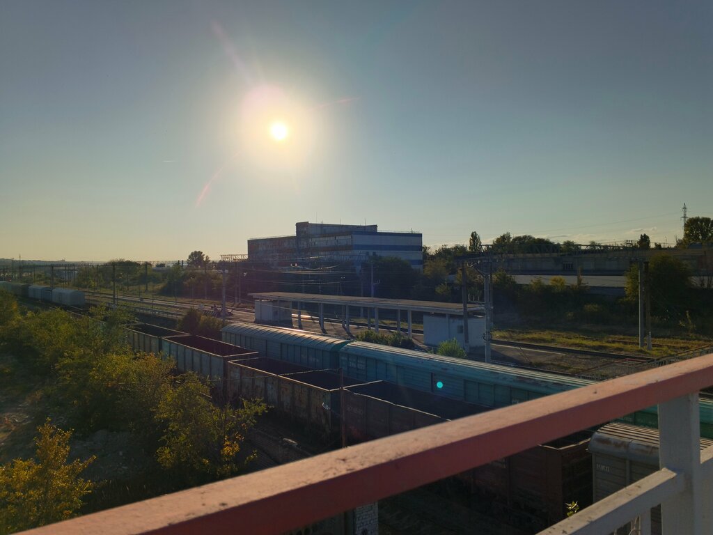 Tren istasyonu Техстекло, Saratov, foto