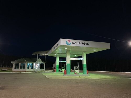 Benzin istasyonu Башнефть, Başkurdistan, foto