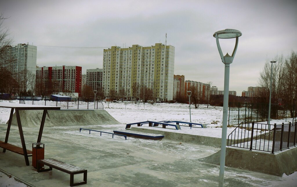 Spor alanı Скейт-парк, Moskova, foto