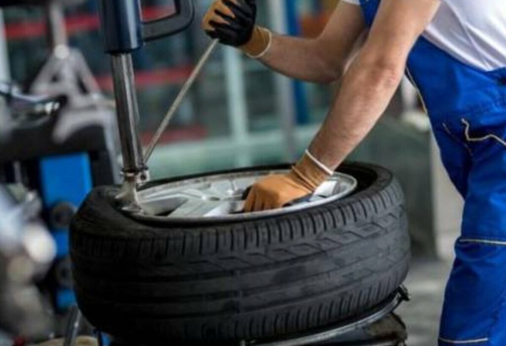 Oto lastik tamiri Шиномонтаж 24, Saint‑Petersburg, foto