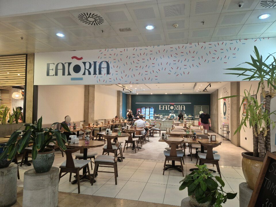 Kantin, yemekhane Eatoria, Erivan, foto