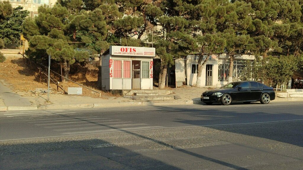 Emlak ofisi Ofis, Bakü, foto