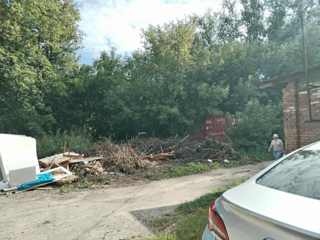Çöp alanları Trash and garbage disposal area, Gus‑Hrustalny, foto