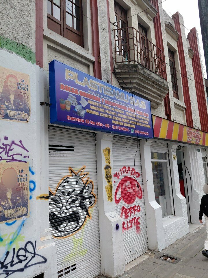 Plastik ürün üreticileri Plastisamus SAS, Bogota, foto