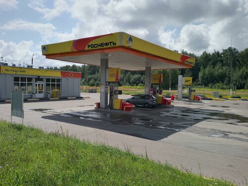 Benzin istasyonu Rosneft, Brianskaya oblastı, foto