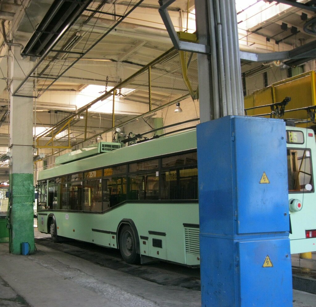 Troleybüs otoparkı Trolleybusny Park № 3 filial Gosudarstvennoye predpriyatiye Minsktrans, Minsk, foto