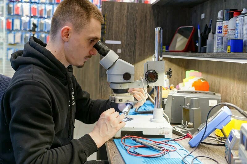 Telefon tamir servisi CheholSteklo, Moskova, foto