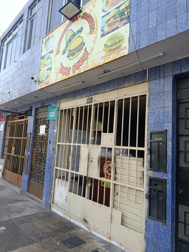 Fast food Sandwichería y Juguería Don Nico, Lima, foto