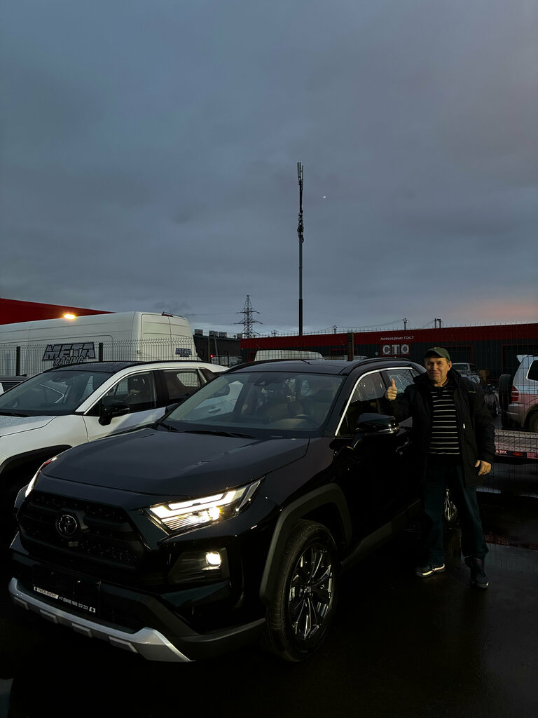 Otomobil satış galerileri Лиса рулит СПб, Saint‑Petersburg ve Leningradskaya oblastı, foto