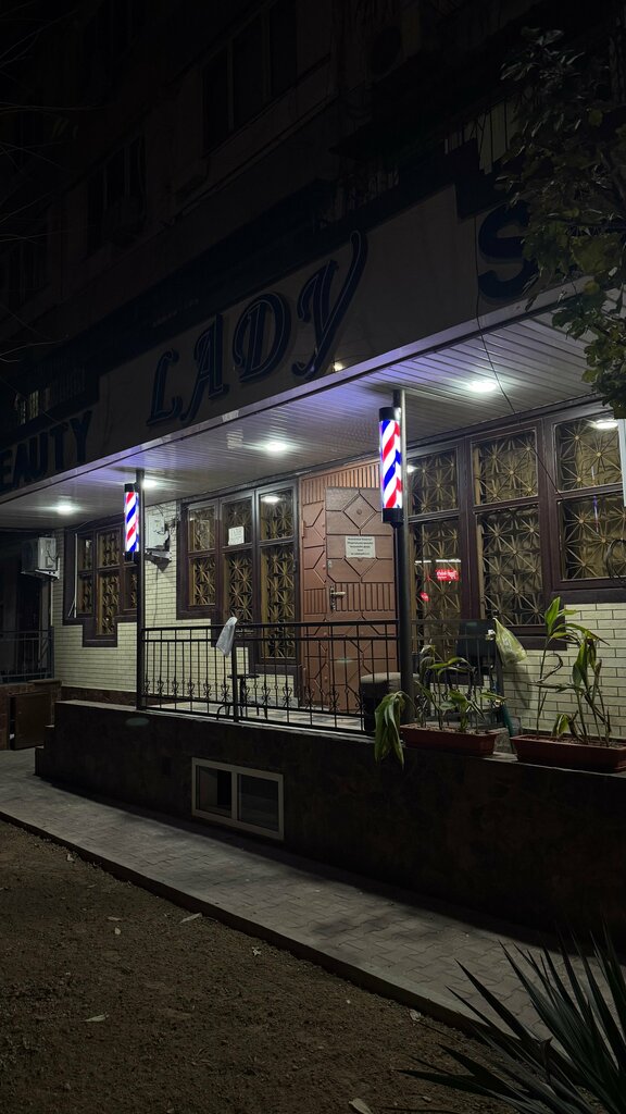 Kuaförler Shox, Taşkent, foto