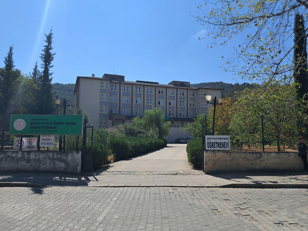 Konaklama işletmeleri Tasova Ogretmenevi, Taşova, foto