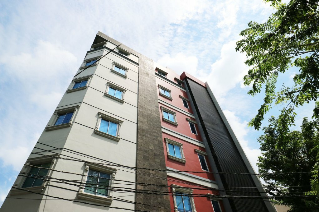 Otel Hotel Feodora by RedDoorz, Cakarta, foto