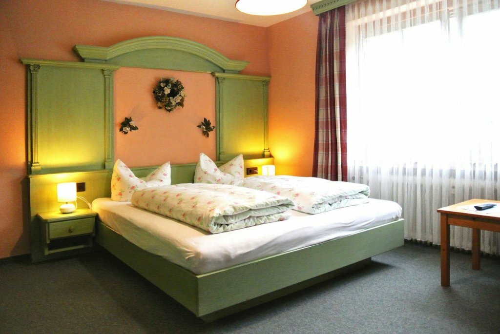 Otel Hotel Garni Landhaus Traunbachhäusl, Bavyera, foto