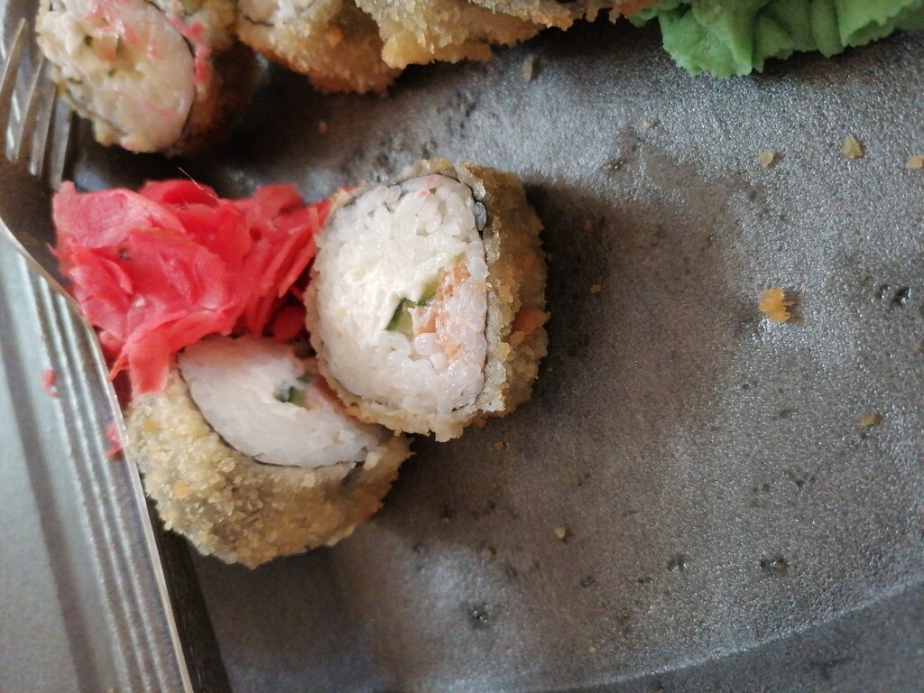 Suşi ve asya ürünleri Sushiboom, Rostovskaya oblastı, foto