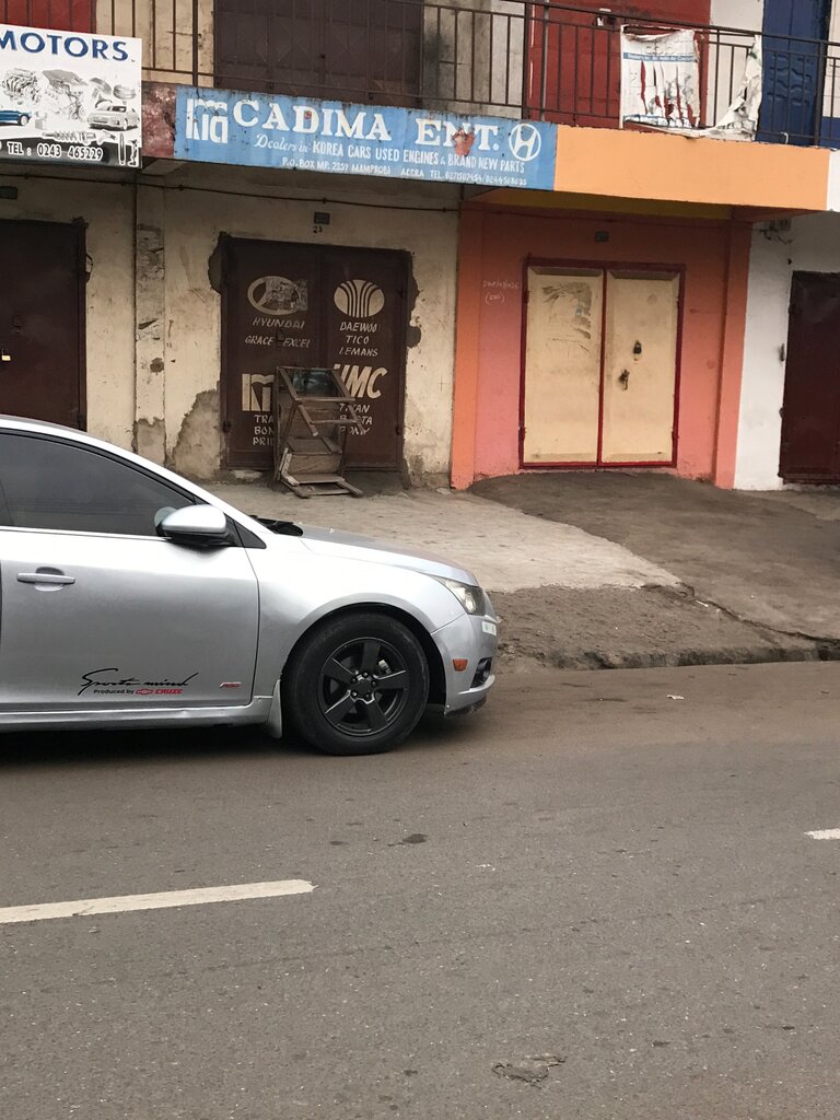 Otomobil yedek parçaları Cadima Ent, Akra, foto