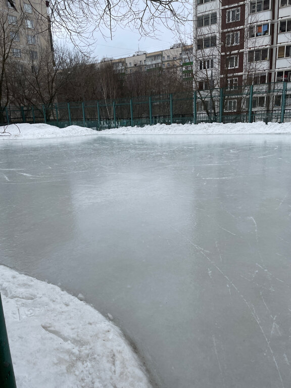 Buz pateni pistleri Ice rink, Moskova, foto