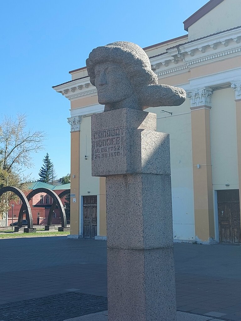 Anıt, heykel Салават Юлаев, Sterlitamak, foto