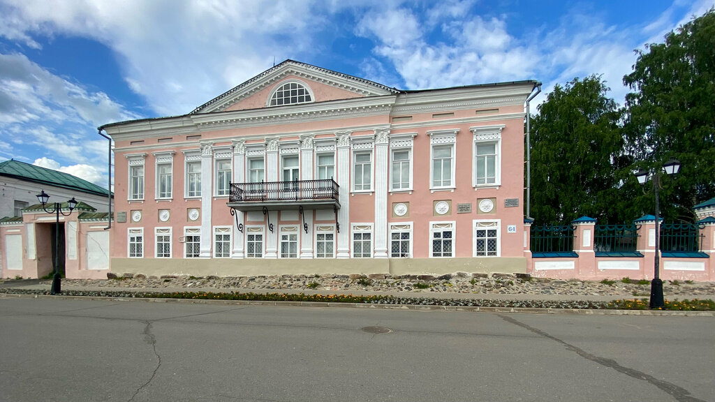 Turistik yerler Дом Усова, Velikiy Ustug, foto