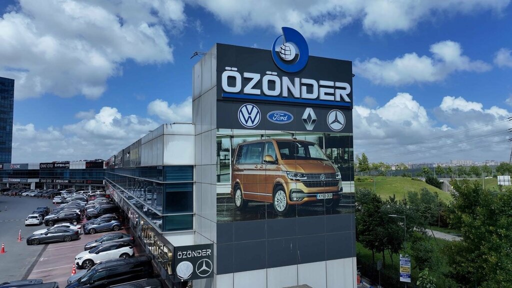 Otomobil satış galerileri Öz Önder Otomotiv, İstanbul, foto