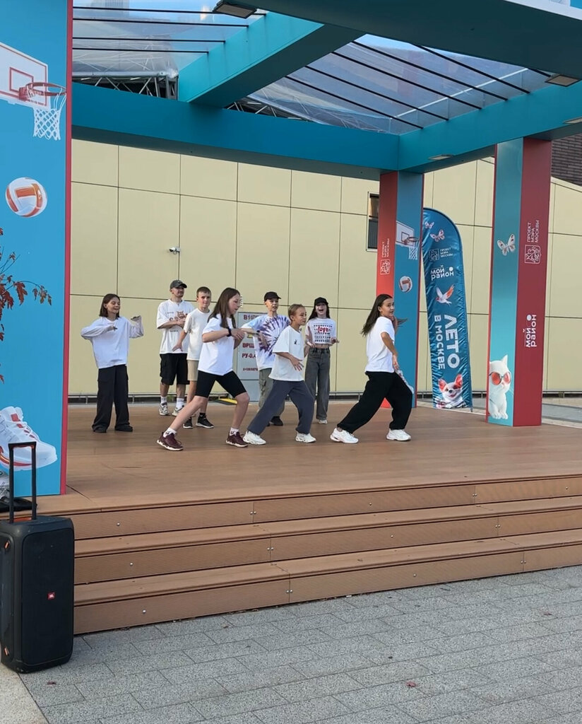 Dans okulları AksDance, Zelenograd, foto