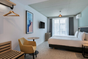 Hotel Mistral St. Julian's, Affiliated by Meliá (Saint Julians, Triq Elija Zammit,  Luigi Apap Street c/w), otel  St. Julians'tan