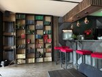 51 X 51 (Manshuk Mametova Street No:50/1), kahve dükkanları  Oral'dan (Uralsk'tan)