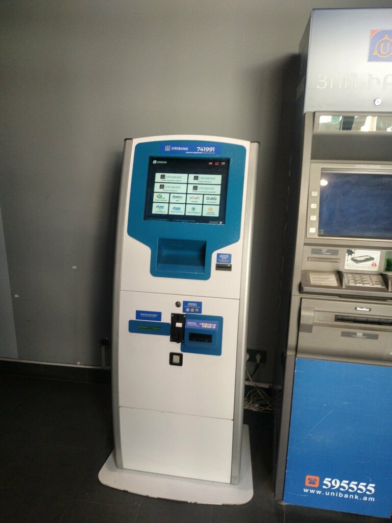 Ödeme terminali Unibank, Erivan, foto
