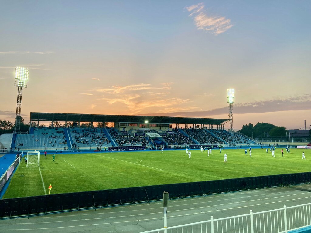 Stadyum Kokand Stadı, Kokand, foto
