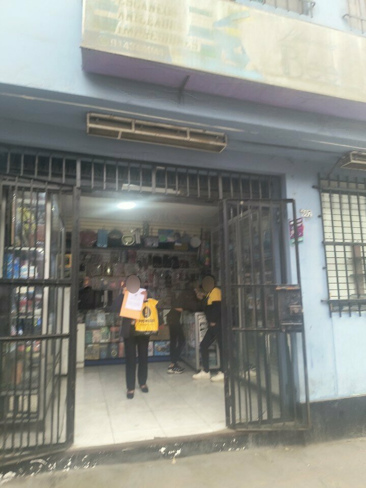 Bilgisayar teknik servisleri Librería beel, Lima, foto