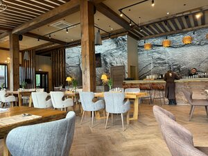 Siska (Republic of Altai, Mayminskiy rayon, R-256 Chuyskiy trakt, 478-y kilometr), restoran  Altay Cumhuriyeti'nden