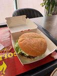 Golden Chicken (ulitsa A.A. Kadyrova No:35), kafe  Shali'den