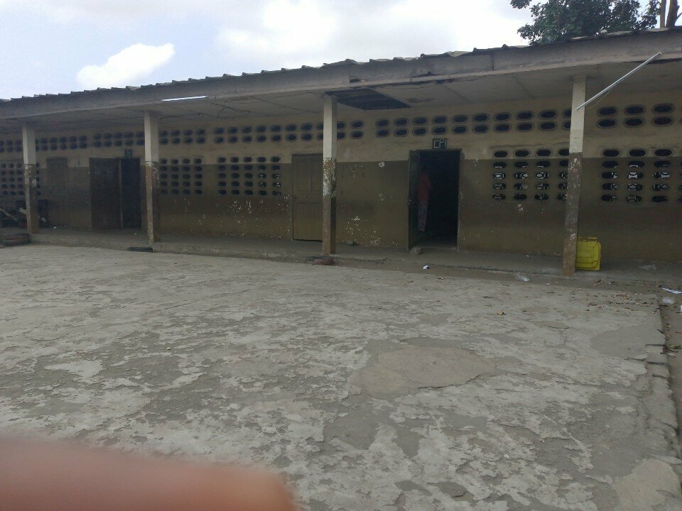 i̇lkokul Groupe Scolaire Djehi-Benoît, Abican, foto