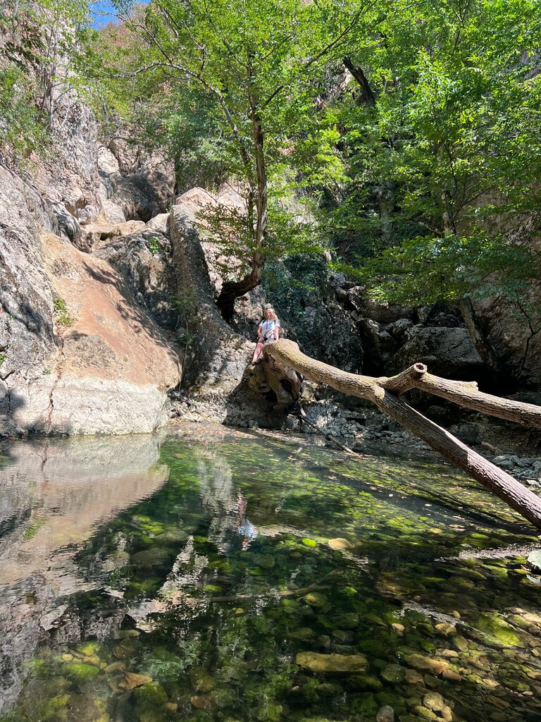 Kamp alanları Туристическая стоянка Узунджа, Sevastopol, foto