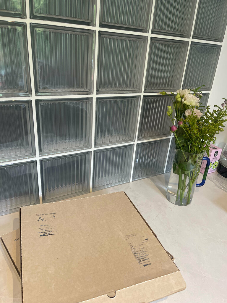 Cam ve cam ürün üreticisi Stekloblok.ru, Moskova, foto