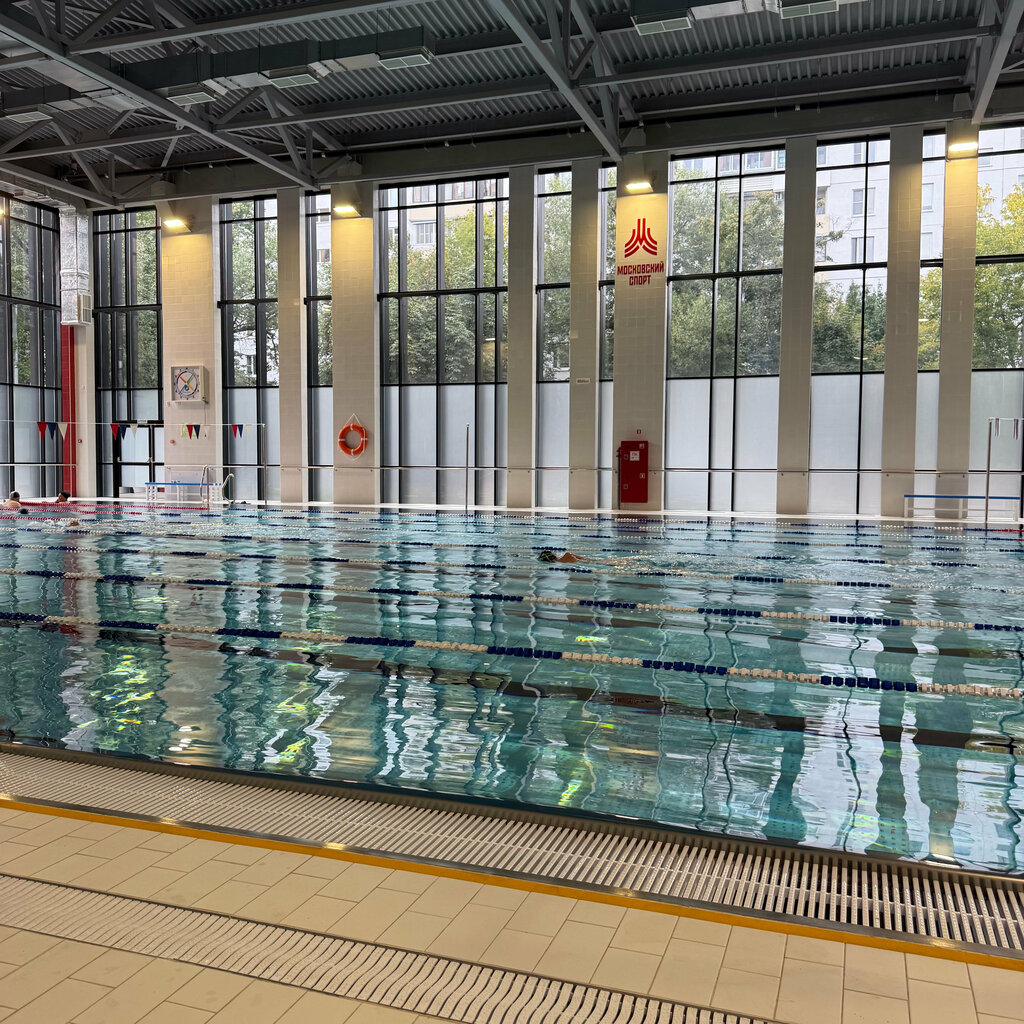 Yüzme havuzları Pro. Plyt, Moskova, foto