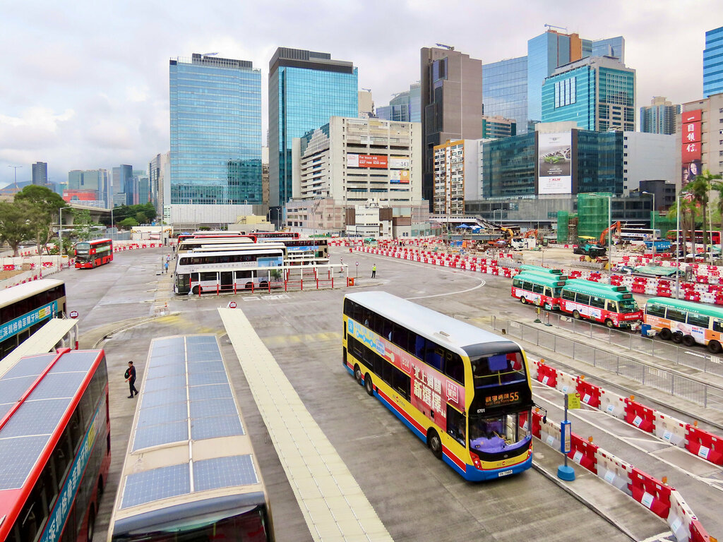 Toplu taşıma durağı Kwun Tong Ferry Terminus, Kowloon, foto