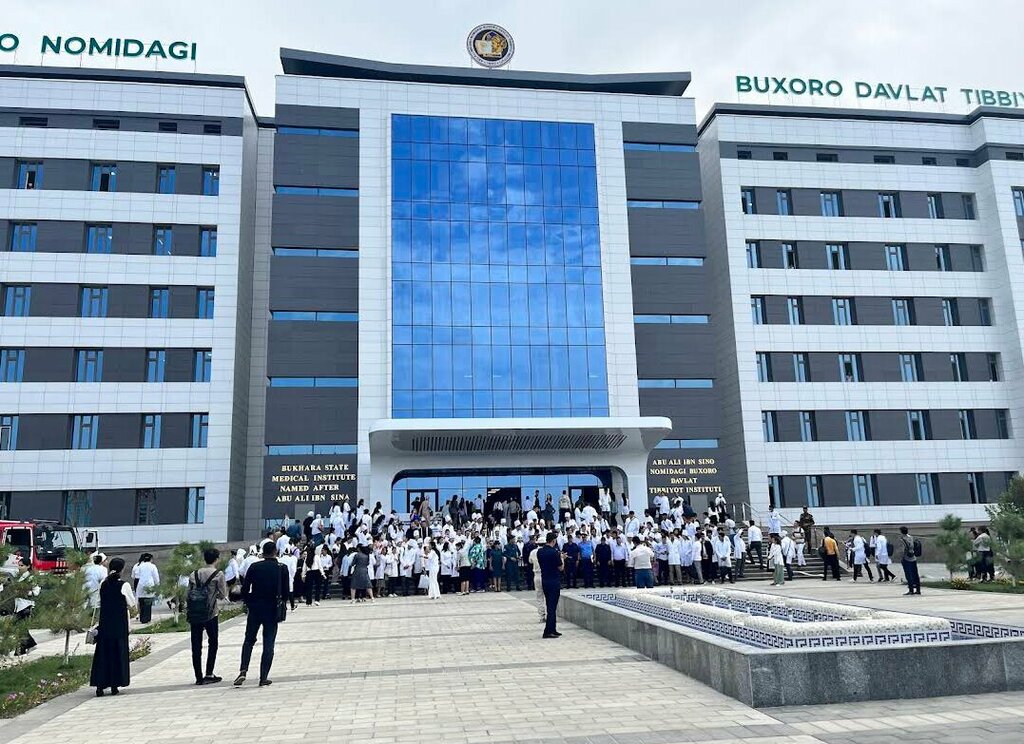 Yurtlar Bukhara Medical Institute named after Abu Ali ibn Sino, Buhara, foto