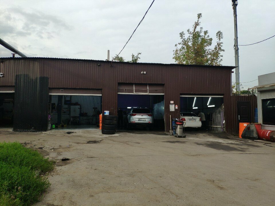 Oto yıkama LuxAutoWash, Himki, foto